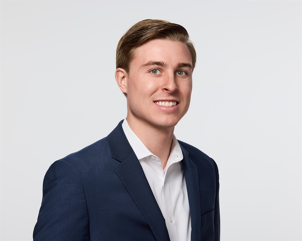 Kevin M. Schmitt, CFA, CPA - Foster & Motley